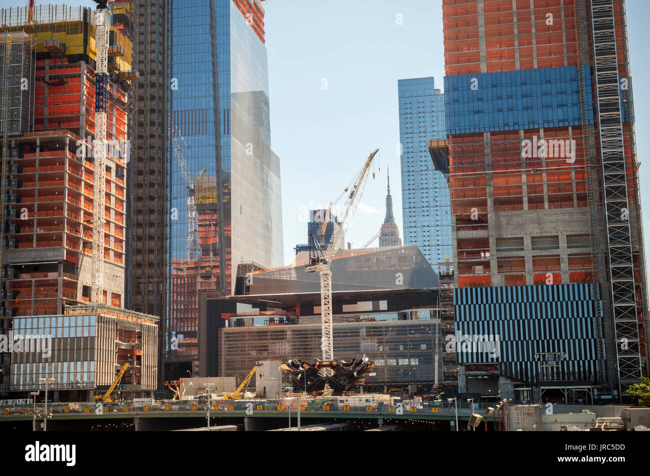 Construction in and around the Hudson Yards development in New York on ...
