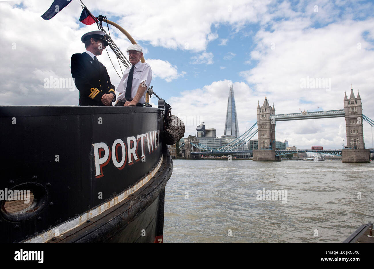 Commander richard pethybridge hi-res stock photography and images - Alamy