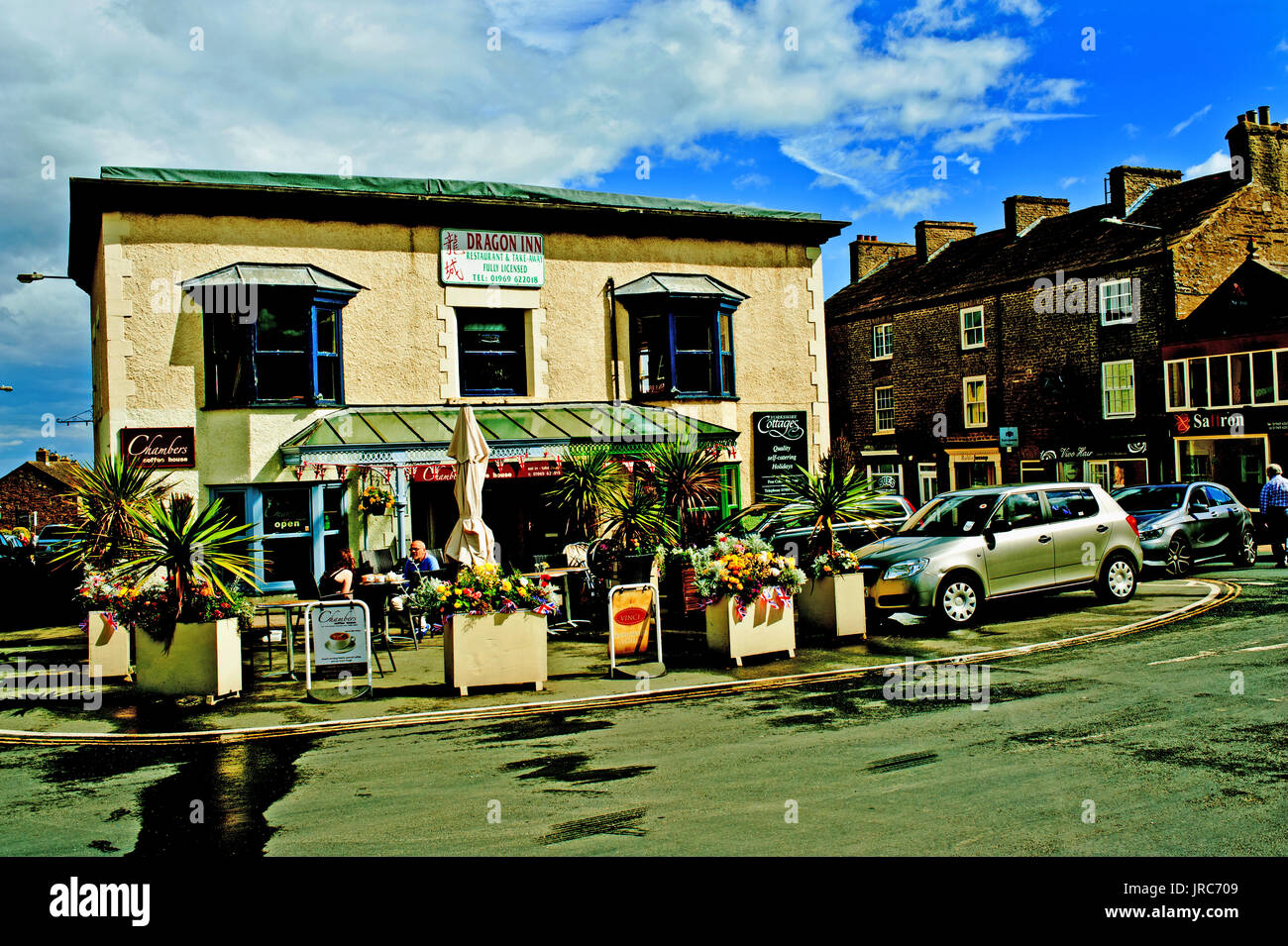 Dragon Inn restaurant, Leyburn, North Yorkshire Stock Photo - Alamy