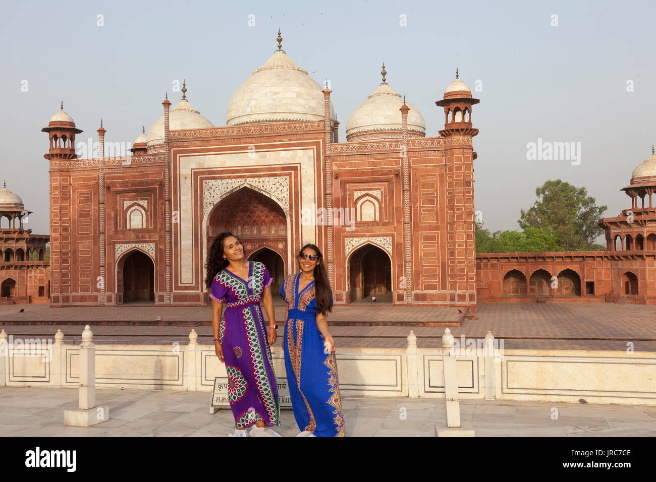 Two Indian Girls at the Tash Mahal in India Stock Photo - Alamy