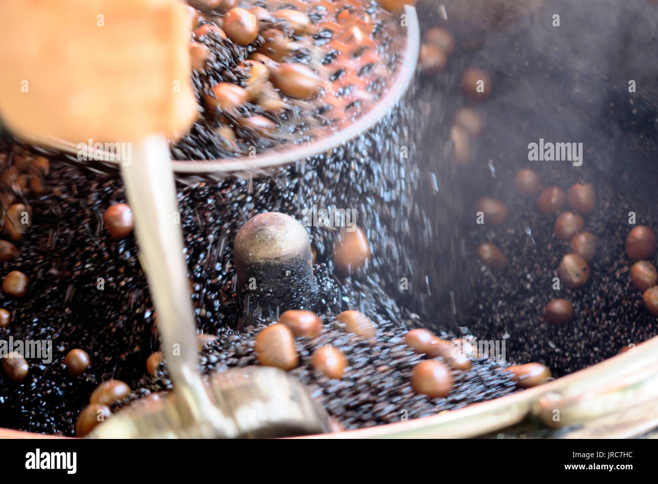 Chestnut roasting,Chestnut snacks are famous and popular in Yaowarat ...