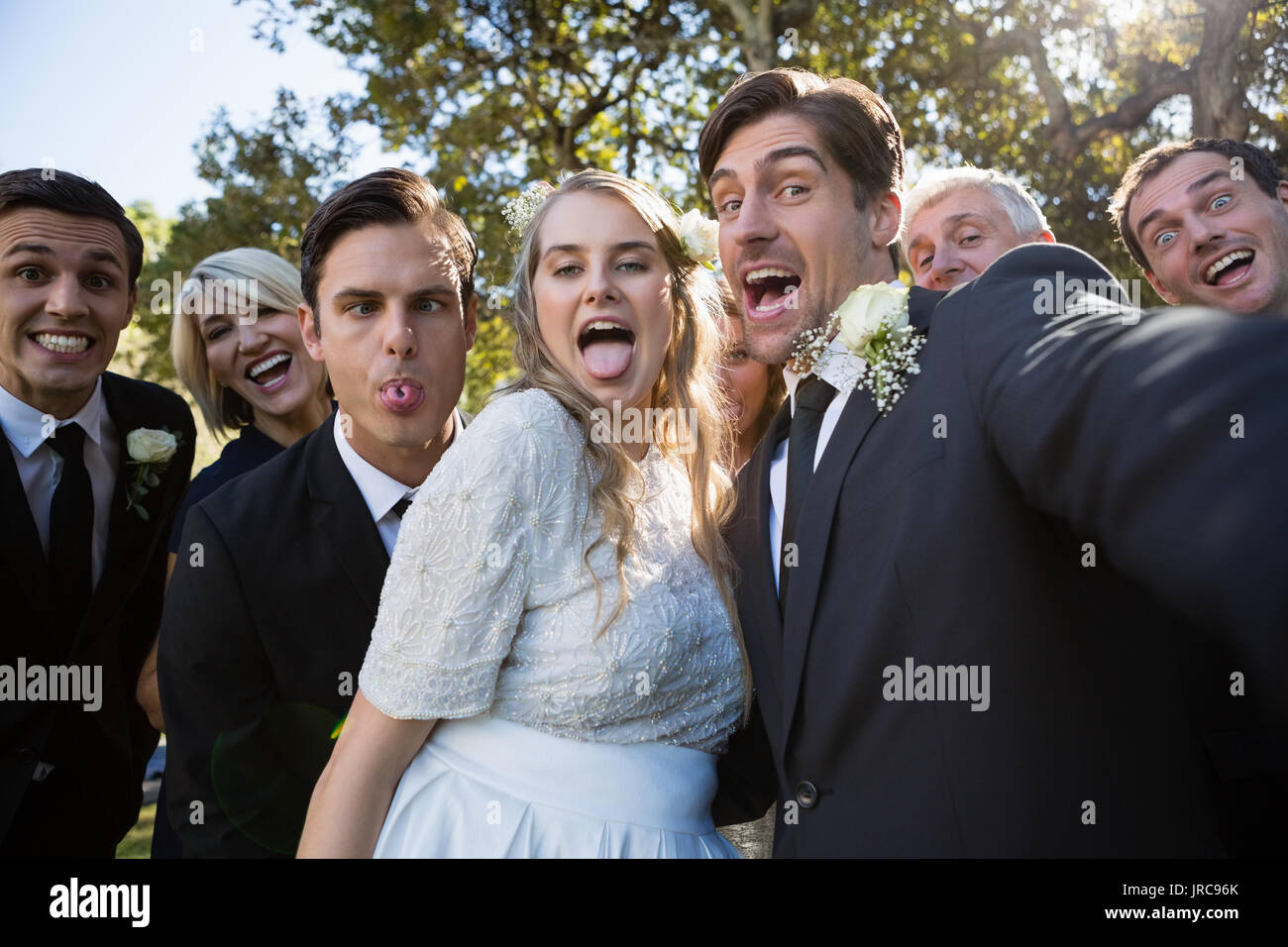 Wedding happy guests hi-res stock photography and images - Alamy