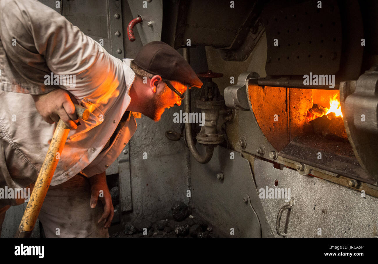 One of the last coal fired twin-screw steam tugs in the world was ...