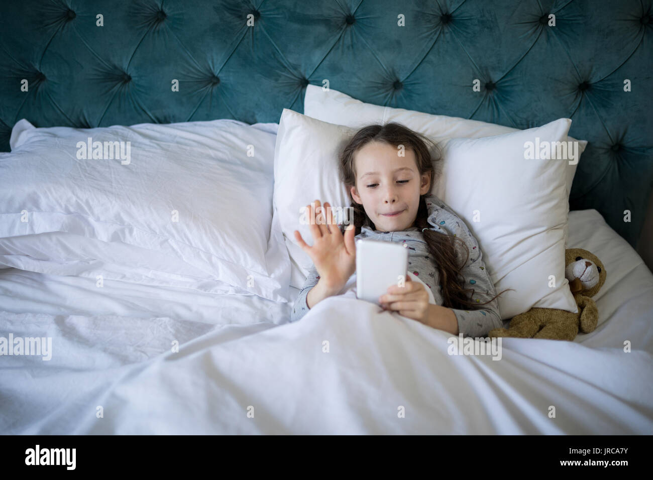 Child girl calling in hi-res stock photography and images - Alamy
