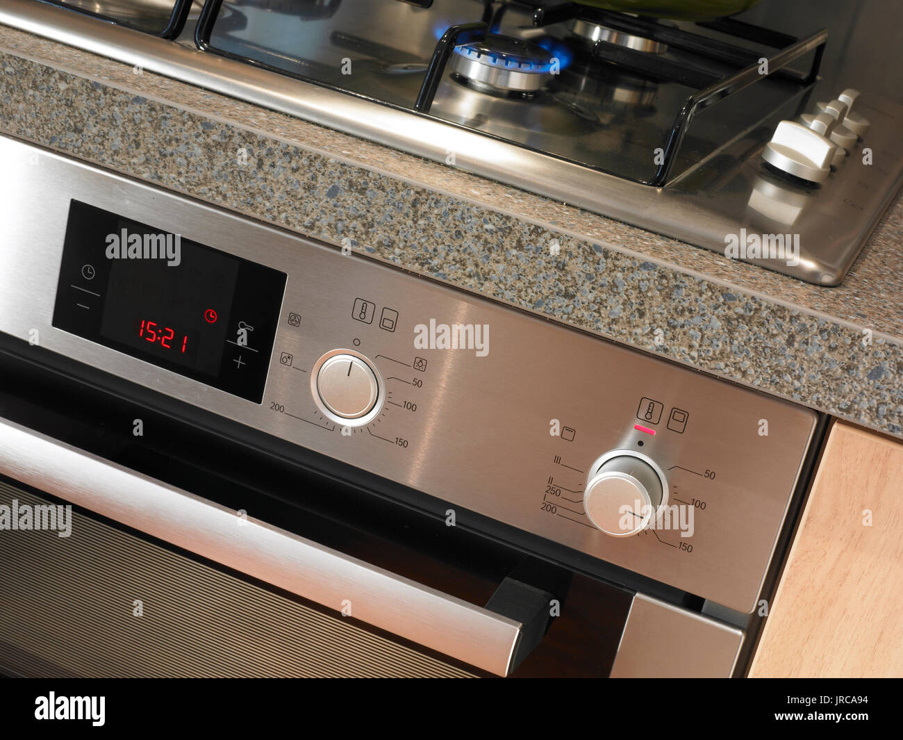 Cook appliance hi-res stock photography and images - Alamy