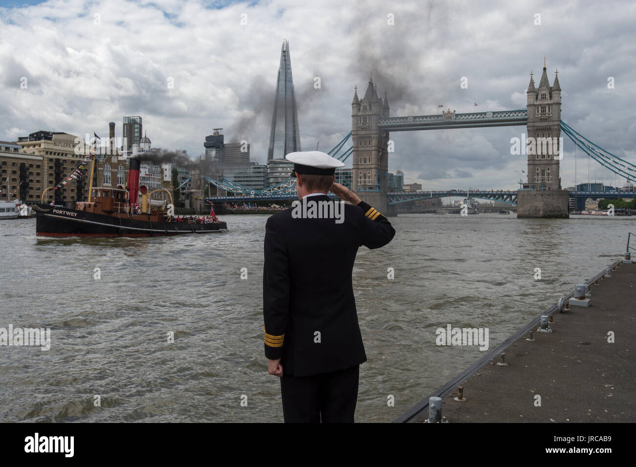 Hms clyde ww2 hi-res stock photography and images - Alamy