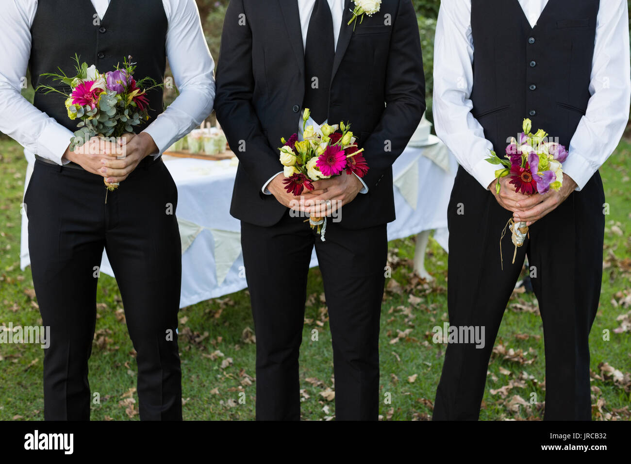 Best man at the ceremony hi-res stock photography and images - Alamy