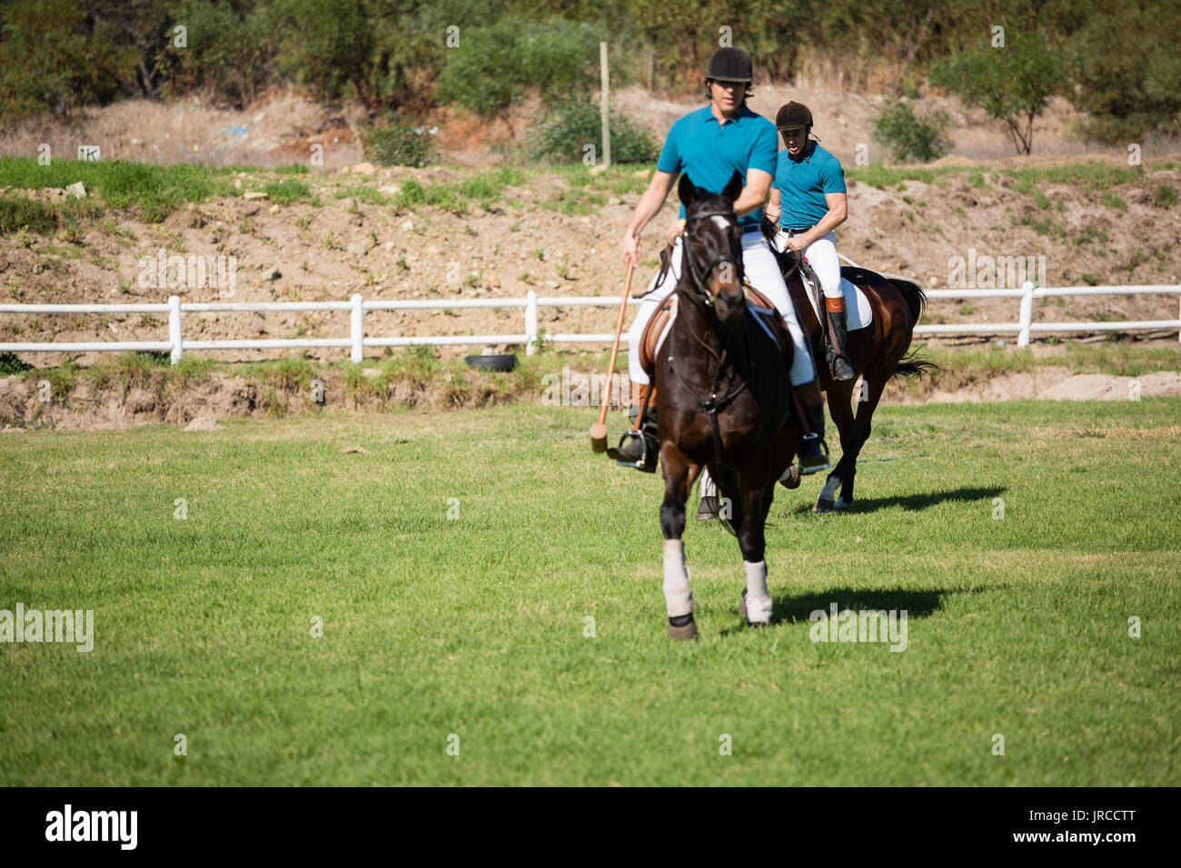 Retired jockeys hi-res stock photography and images - Alamy