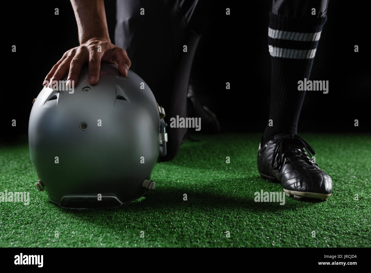 Football hands on head hi-res stock photography and images - Alamy