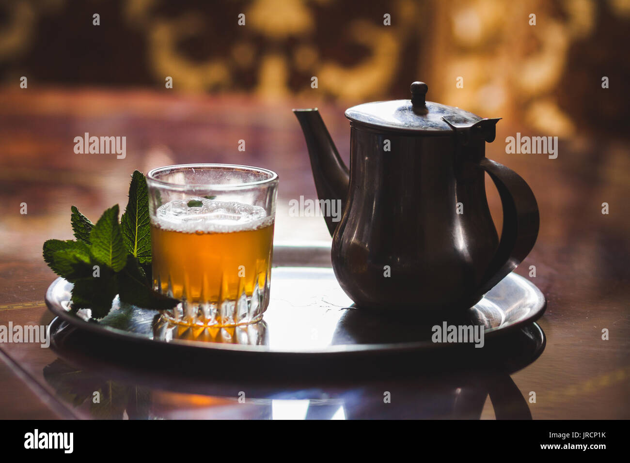 Moroccan traditional tea hi-res stock photography and images - Alamy