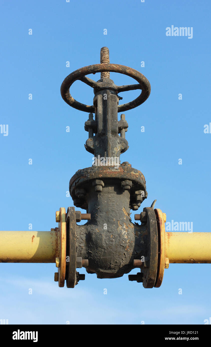 gas pipe valve Stock Photo - Alamy