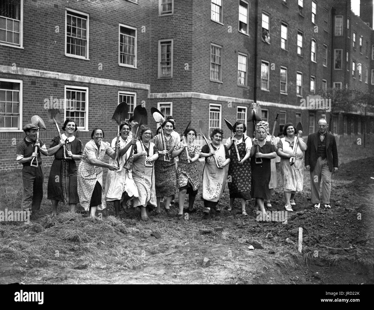 Wartime action hi-res stock photography and images - Alamy