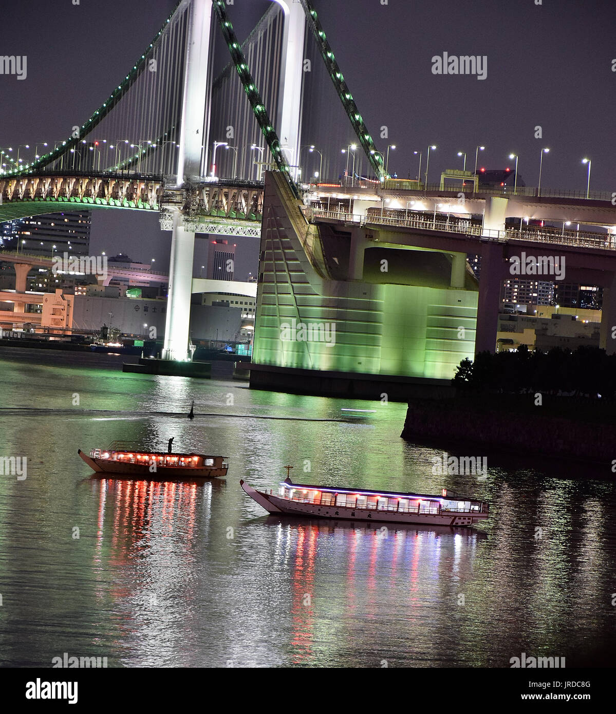 Landscape of Rainbow bridge & Tokyo Bay at night Stock Photo - Alamy