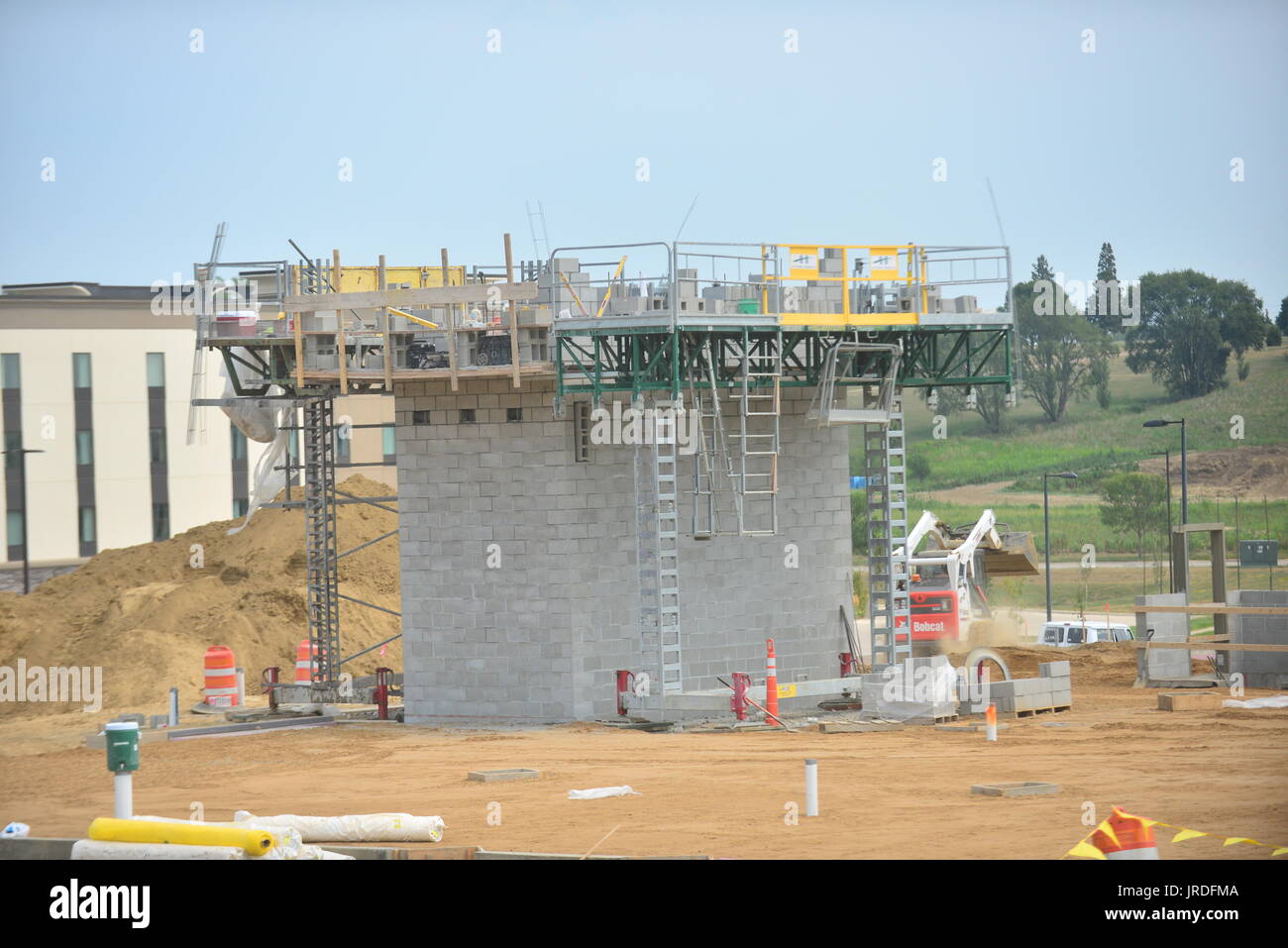 Masonry construction hi-res stock photography and images - Alamy