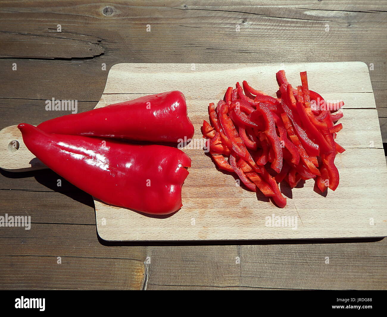 Red bell pepper slice strip hi-res stock photography and images - Alamy
