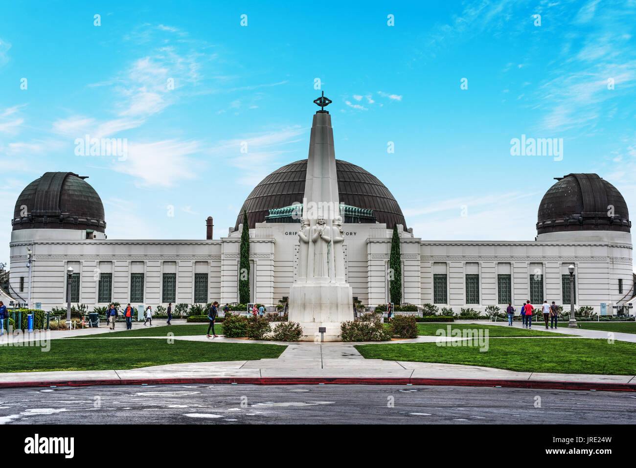 Statue at griffith observatory hi-res stock photography and images - Alamy