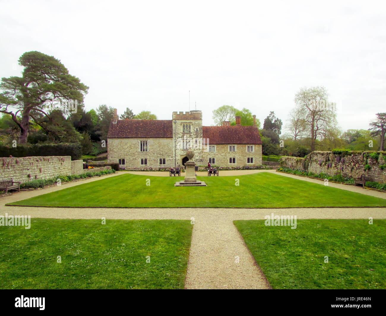 Ightham mote hi-res stock photography and images - Alamy