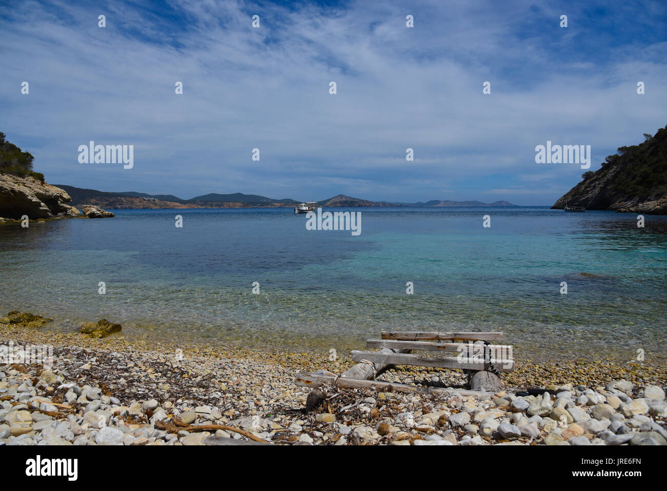 Peaceful cove hi-res stock photography and images - Alamy