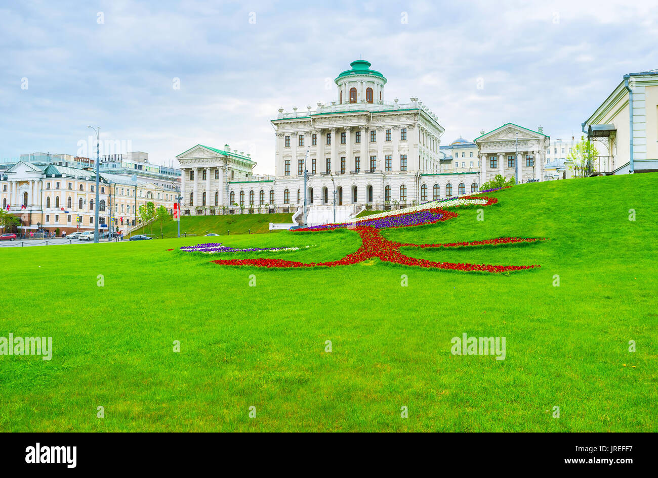 Pashkov House is one of the most beautiful mansion in old Moscow, built ...