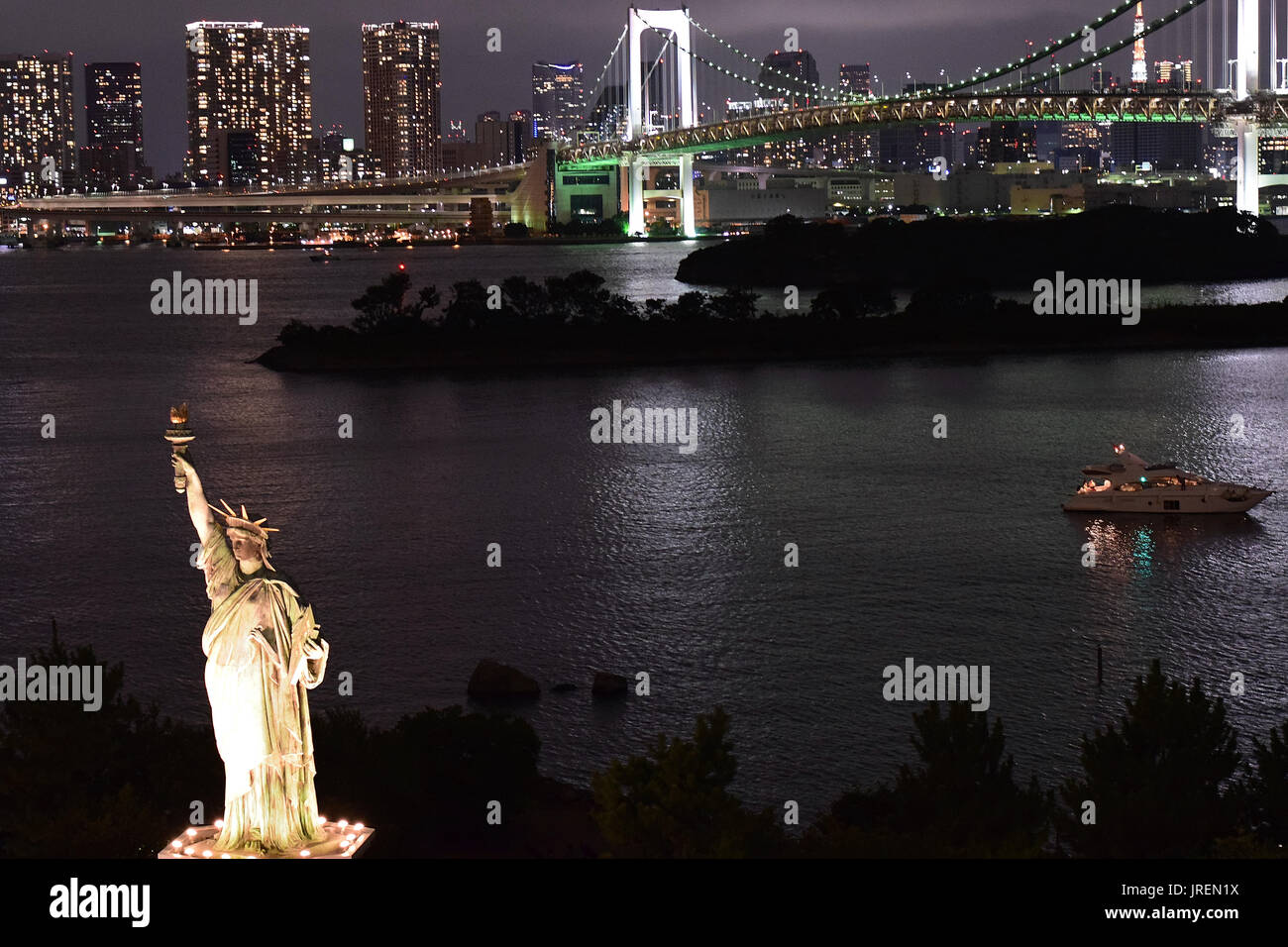 Landscape of Tokyo Rainbow bridge as seen from Odaiba island Stock ...