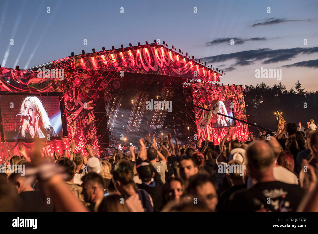 Established 1992 hi-res stock photography and images - Alamy