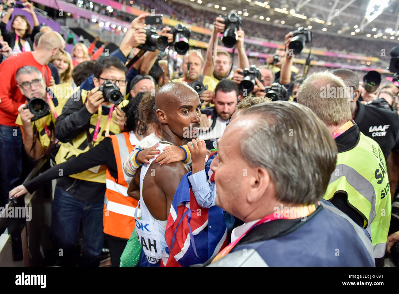 Mo farah family hi-res stock photography and images - Alamy