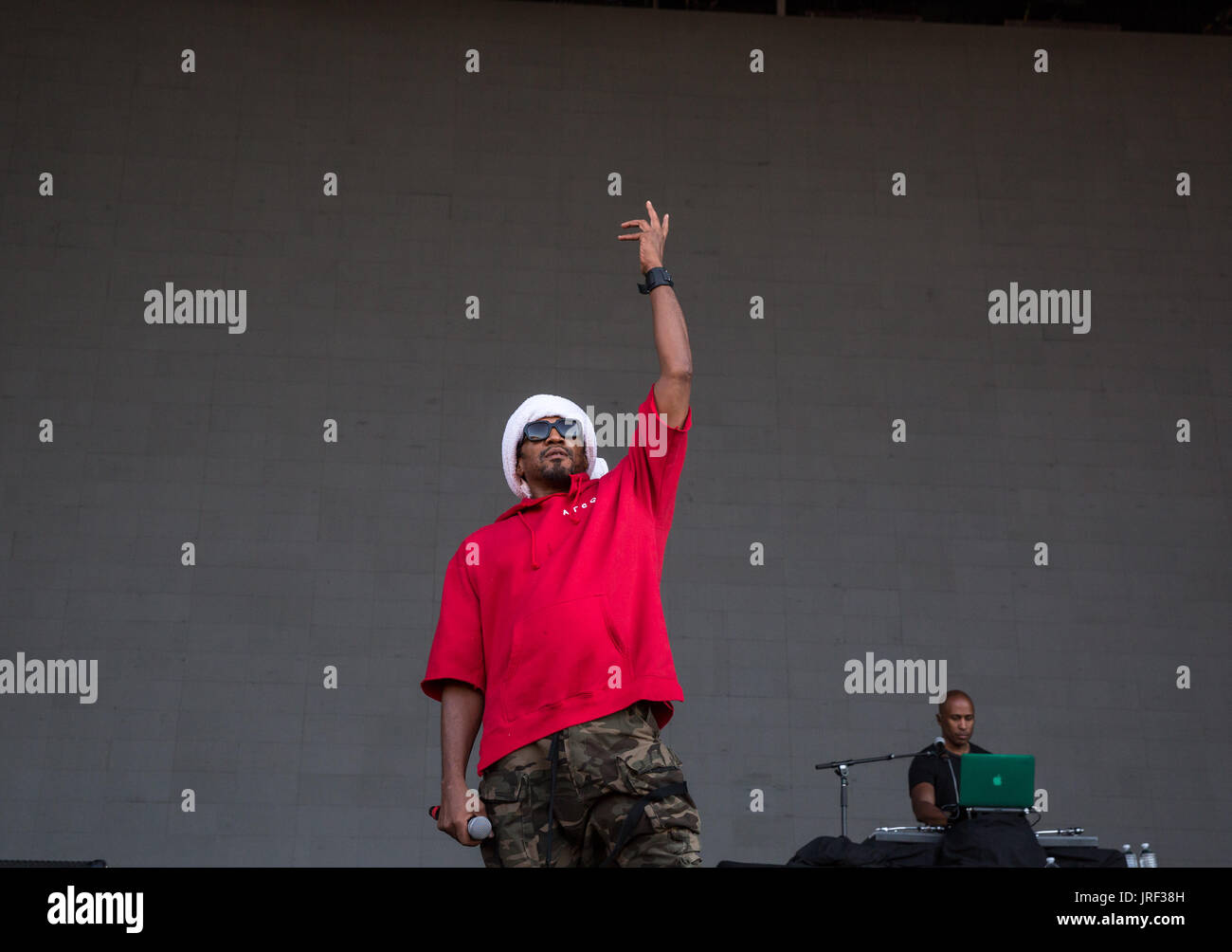 A Tribe Called Quest performing their final New York City show at ...