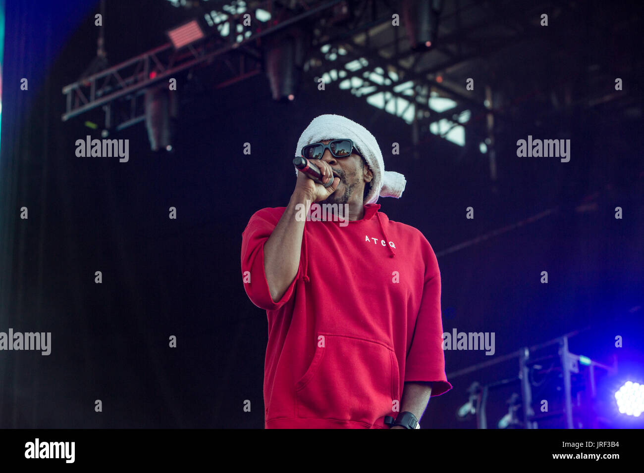 A Tribe Called Quest performing their final New York City show at ...