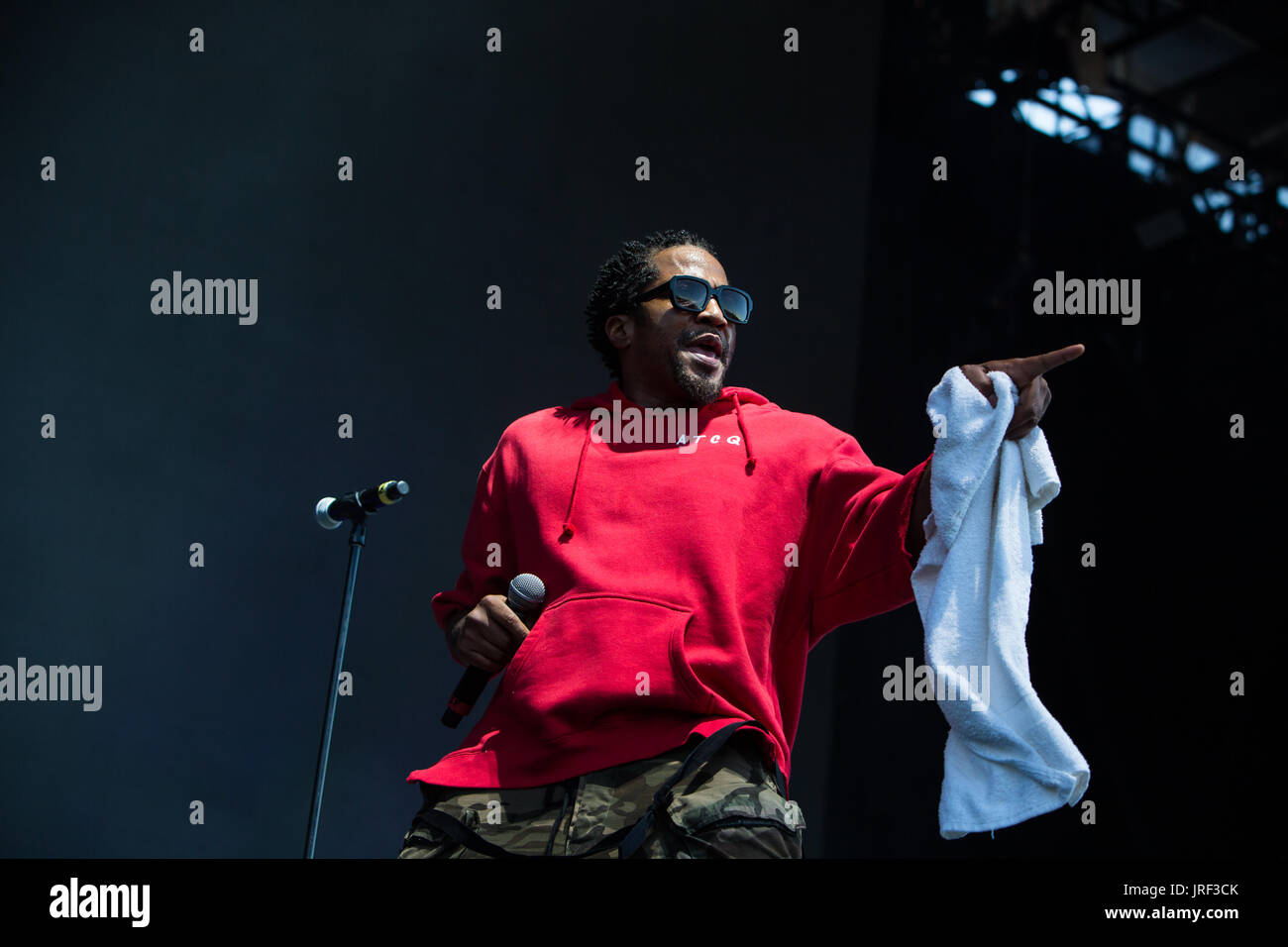 A Tribe Called Quest performing their final New York City show at ...