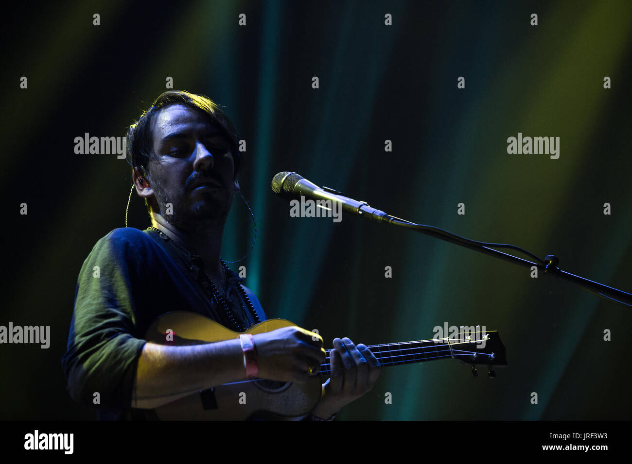 Dhani harrison hi-res stock photography and images - Alamy