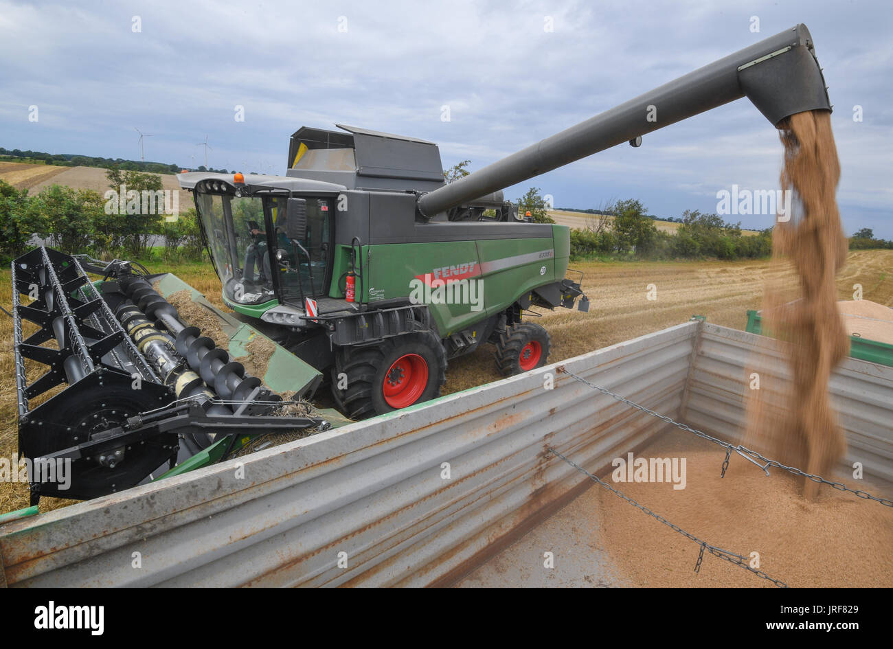 Conventional tillage hi-res stock photography and images - Alamy