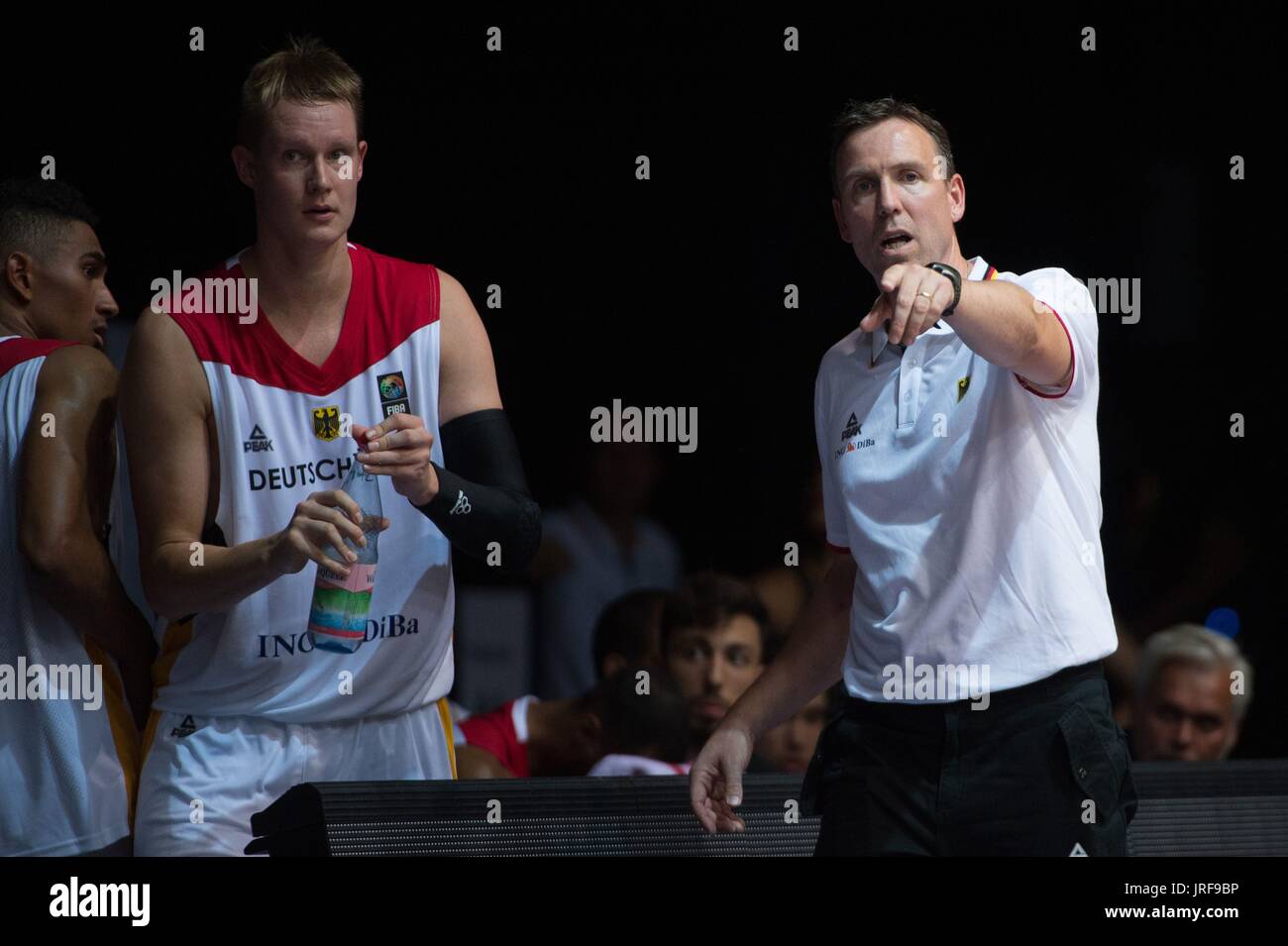 Erfurt, Germany. 5th Aug, 2017. Germany's coach Chris Fleming is (R) is ...