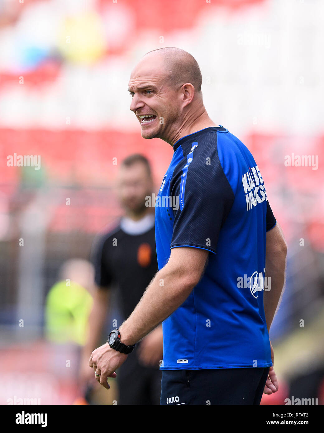Karlsruhe, Deutschland. 05th Aug, 2017. Trainer Marc-Patrick Meister ...