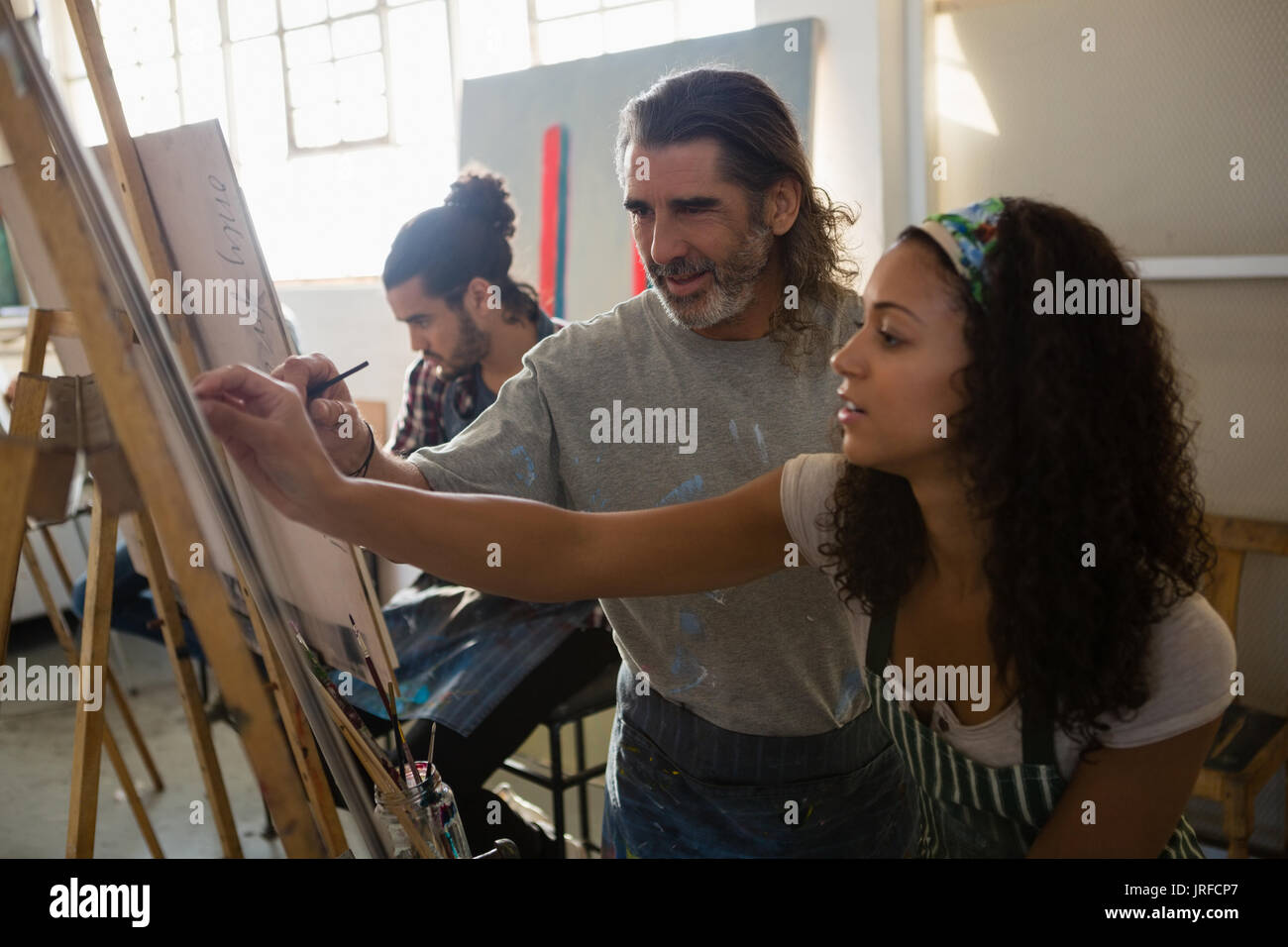 Female friendship painting hi-res stock photography and images - Alamy