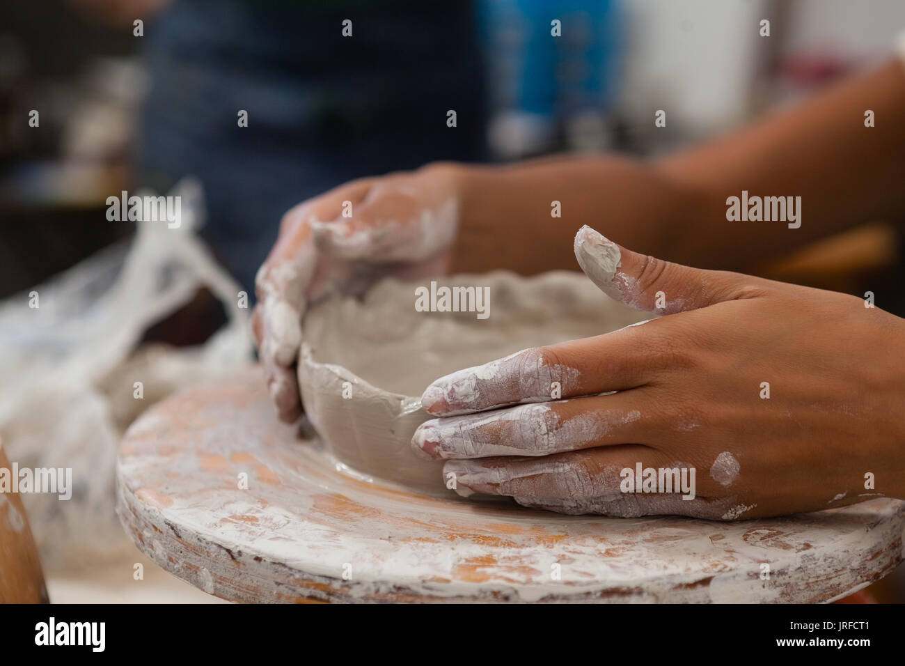 Potter molding clay hi-res stock photography and images - Alamy