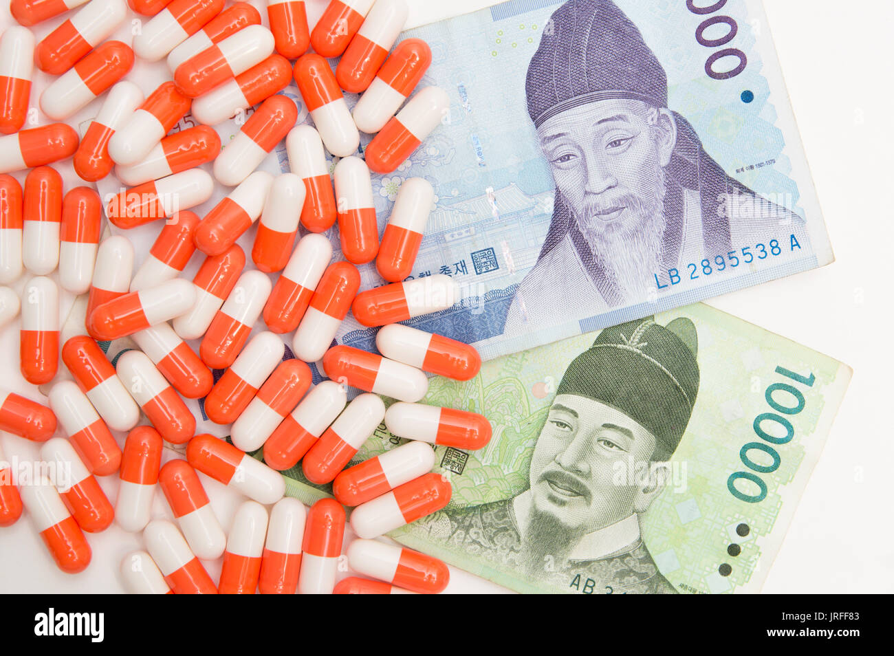 Money pill hi-res stock photography and images - Alamy