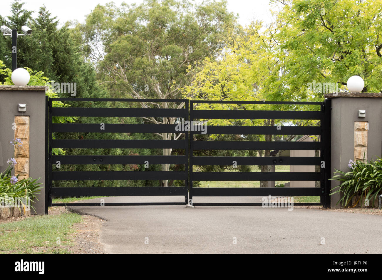 Contemporary Driveway Entry Ultimate Guide To Driveway Gates In NZ
