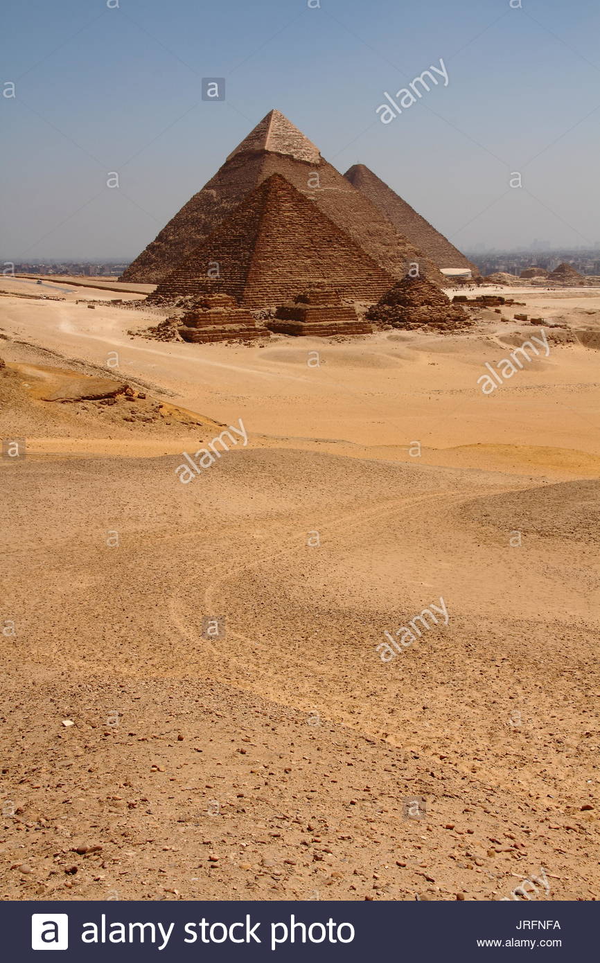 The Pyramids Of Giza Stock Photos & The Pyramids Of Giza Stock Images ...