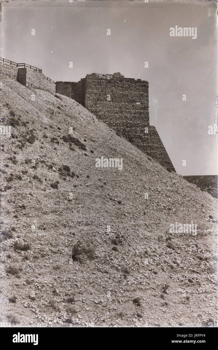 in the mountain of eden jordan the view from the antique castle Stock ...