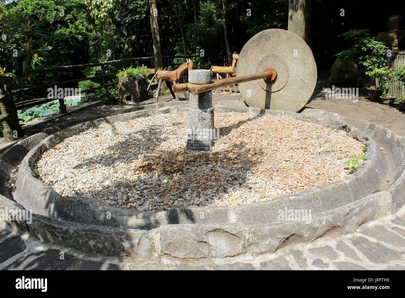 Grinding Rice Stock Photos & Grinding Rice Stock Images - Alamy