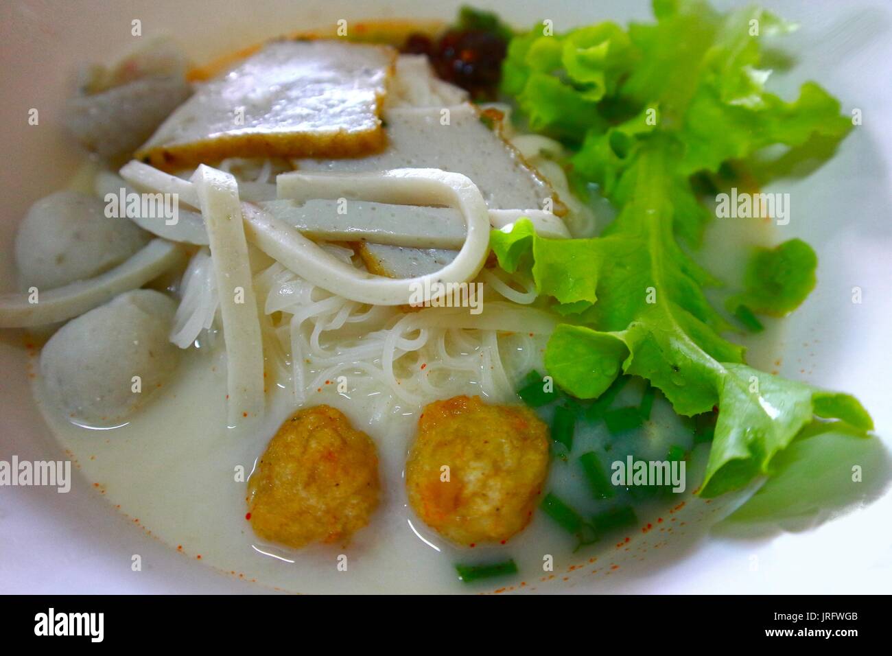 Fish and noodles hi-res stock photography and images - Alamy