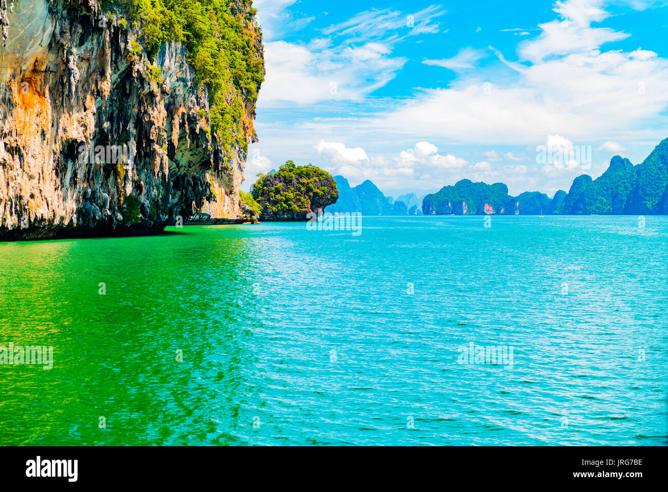 Off shore islands hi-res stock photography and images - Alamy