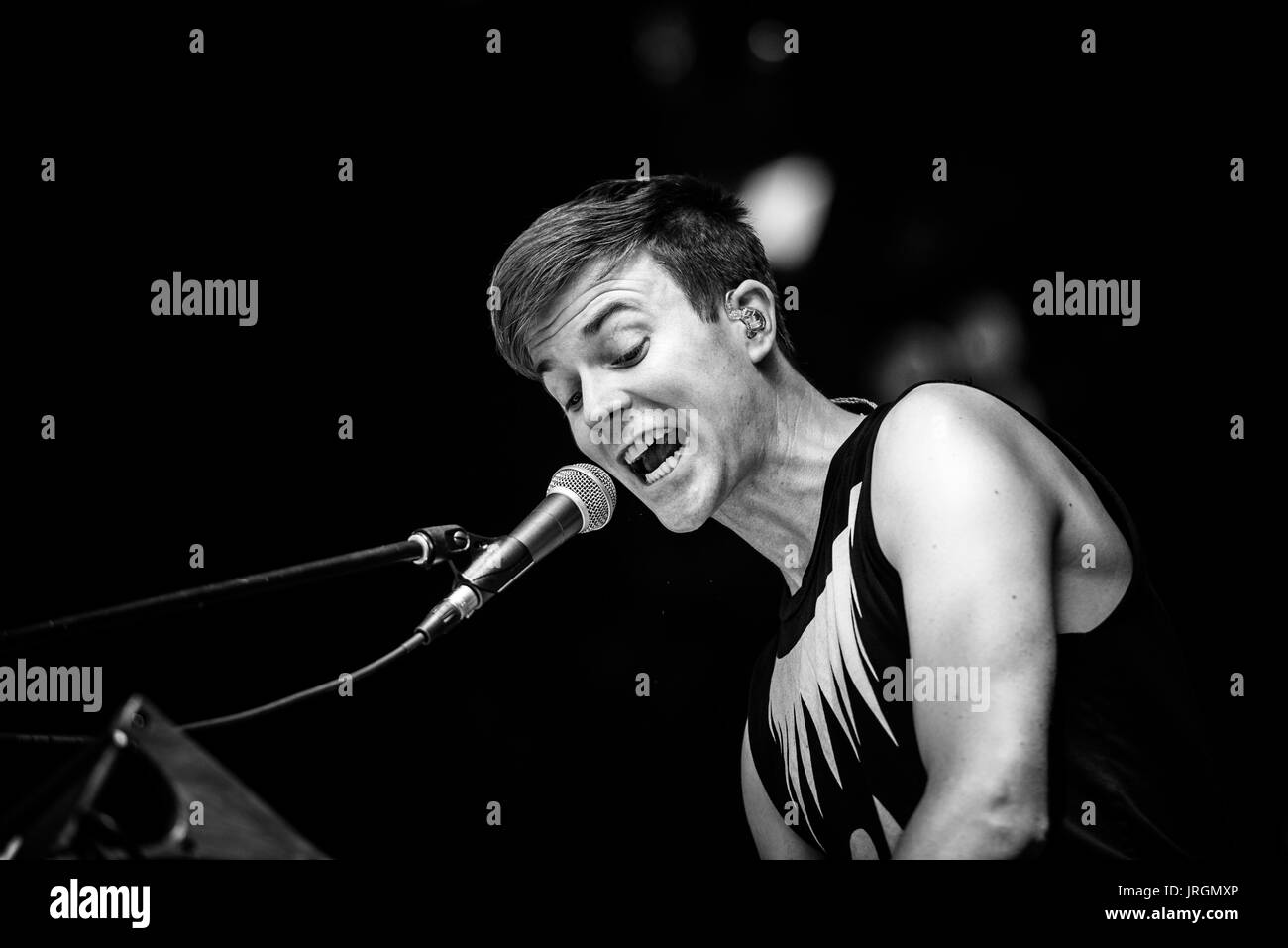 Matt johnson singer hi-res stock photography and images - Alamy