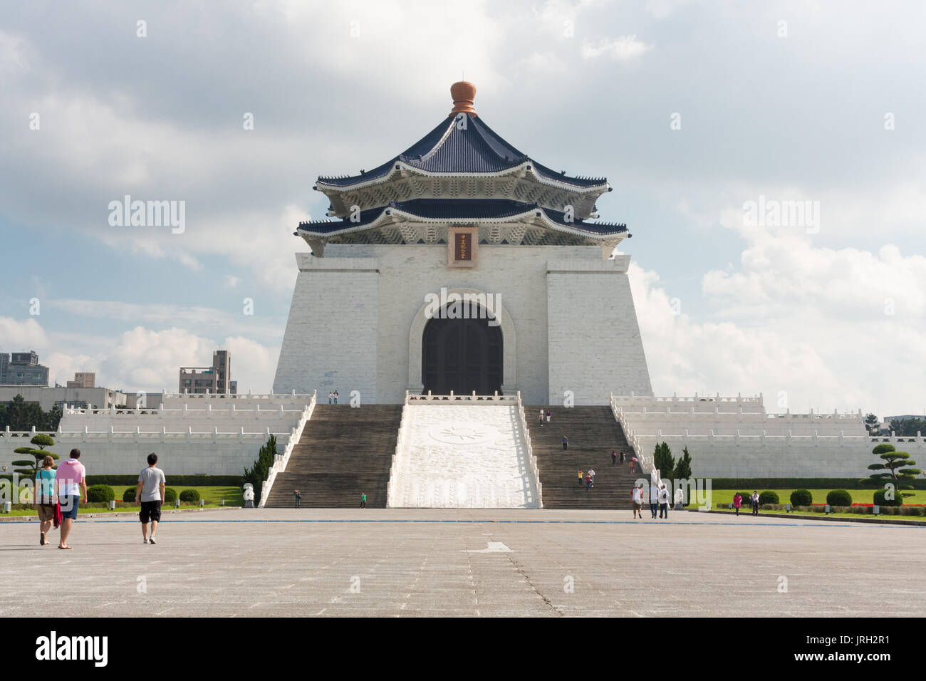 National Chiang Kai-Shek Memorial Hall at Liberty Square (also Freedom ...