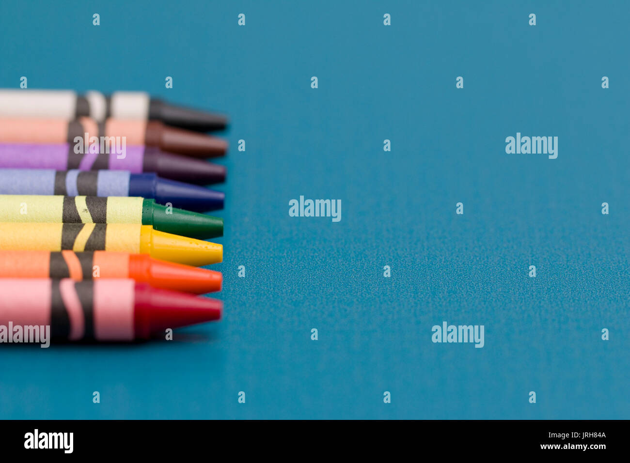A Fresh Pack of Eight Crayons Stock Photo - Alamy