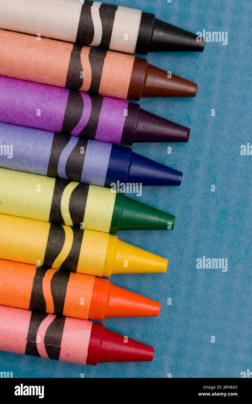 A Fresh Pack of Eight Crayons Stock Photo - Alamy