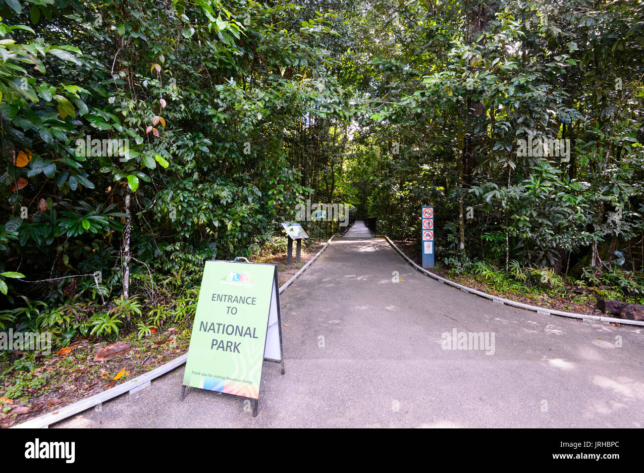 Entrance sign to Daintree National Park at Mossman Gorge, Far North ...