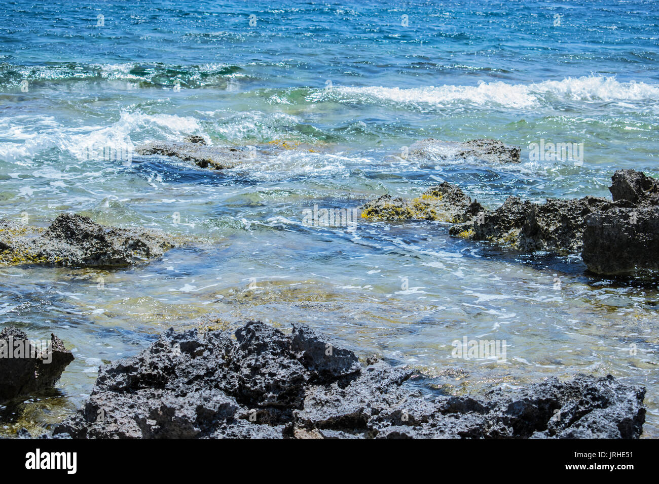 Rough rocks hi-res stock photography and images - Alamy