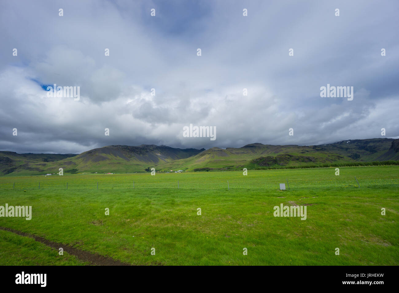Iceland green landscape hi-res stock photography and images - Alamy
