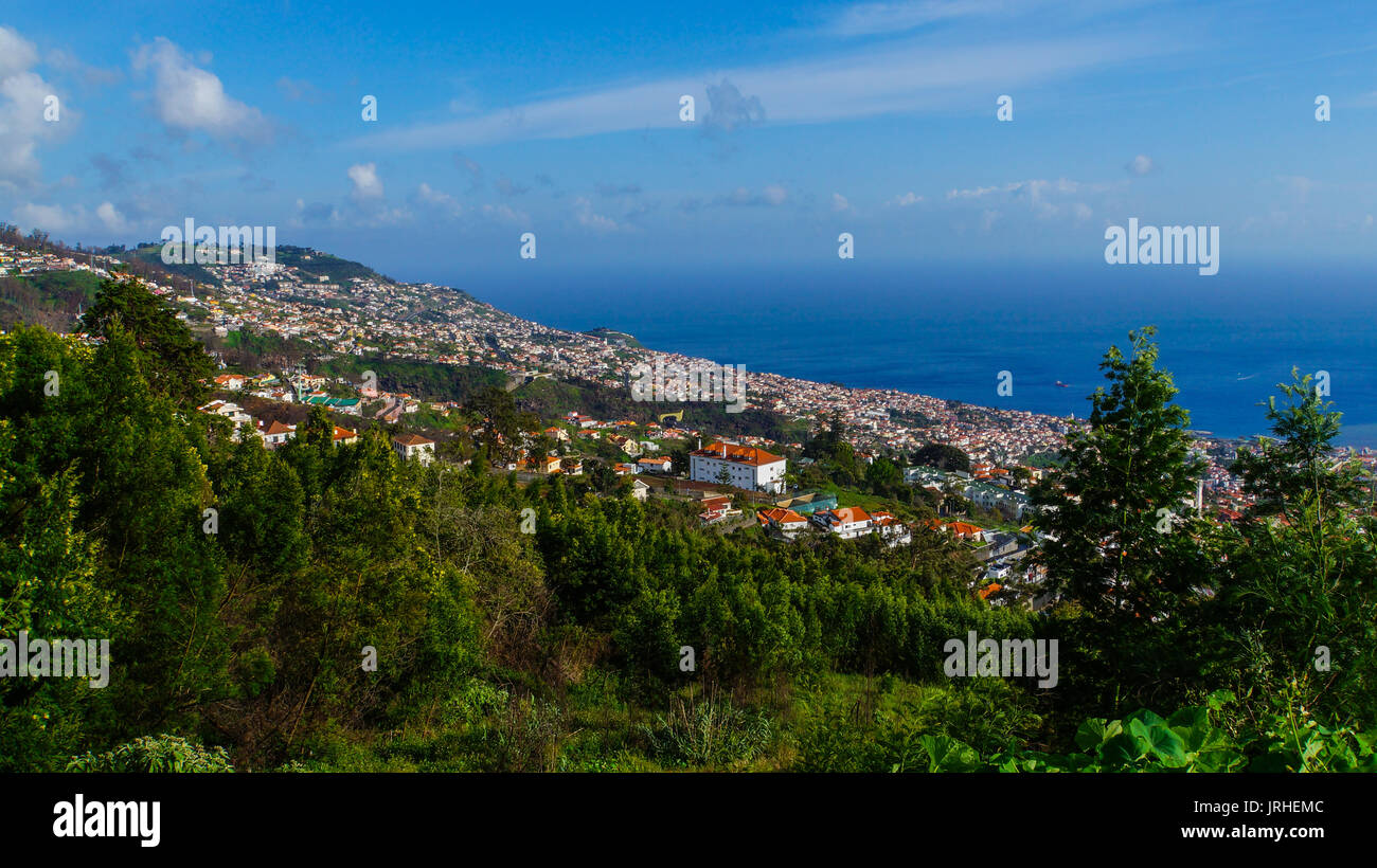 Panorama houses hi-res stock photography and images - Alamy